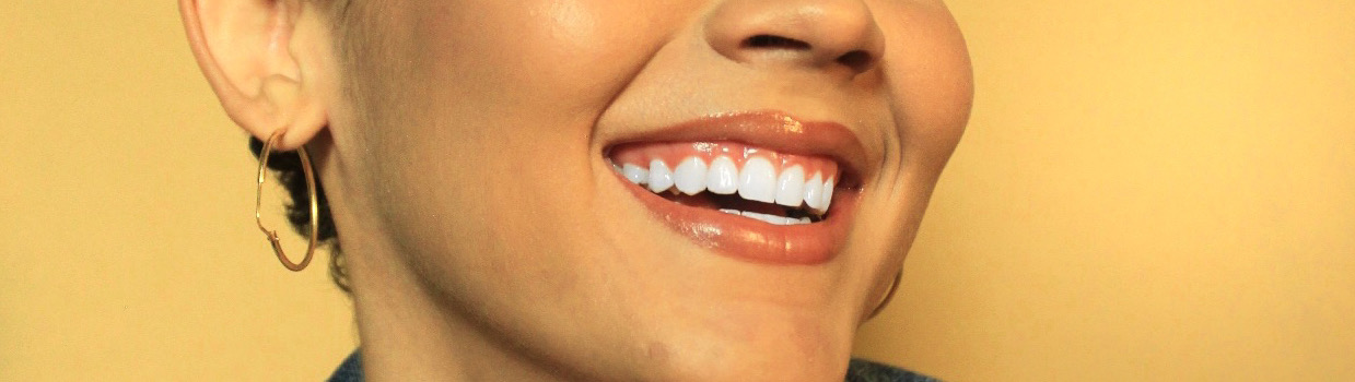 Dental veneers the best way to close your teeth's gaps